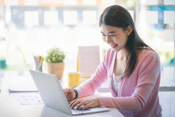 7 Practical Ways To Stay In Shape While Working From Home | Bookkeepers.com